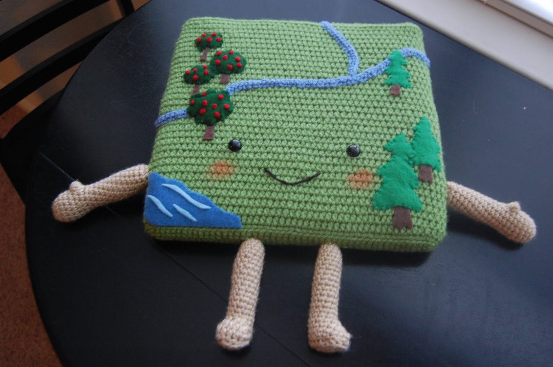 30 Crochet Pillow Patterns for Kid's Rooms • Mermaids & Monkeys